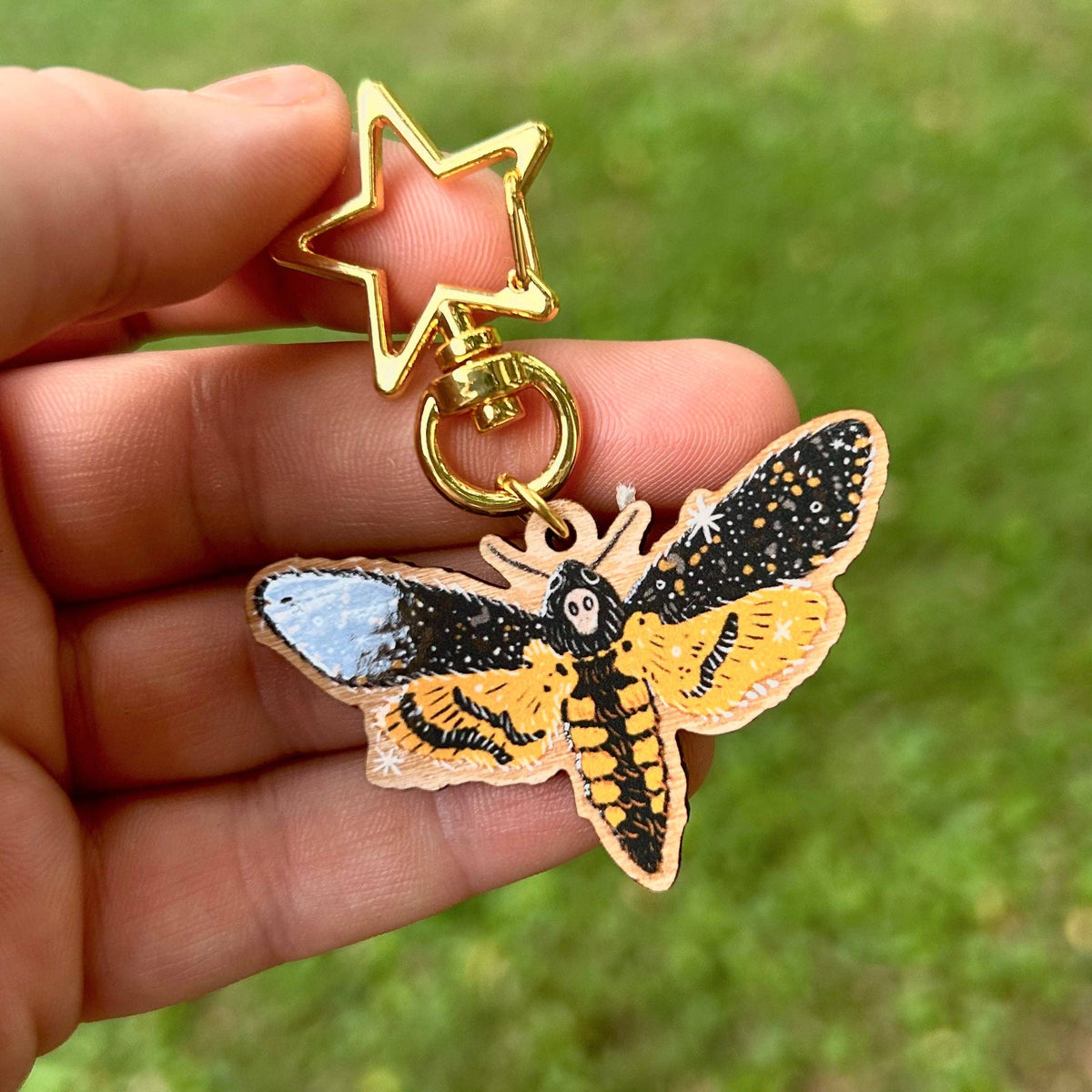 Wooden Death's Head Moth Keychain – Sipsey Wilder